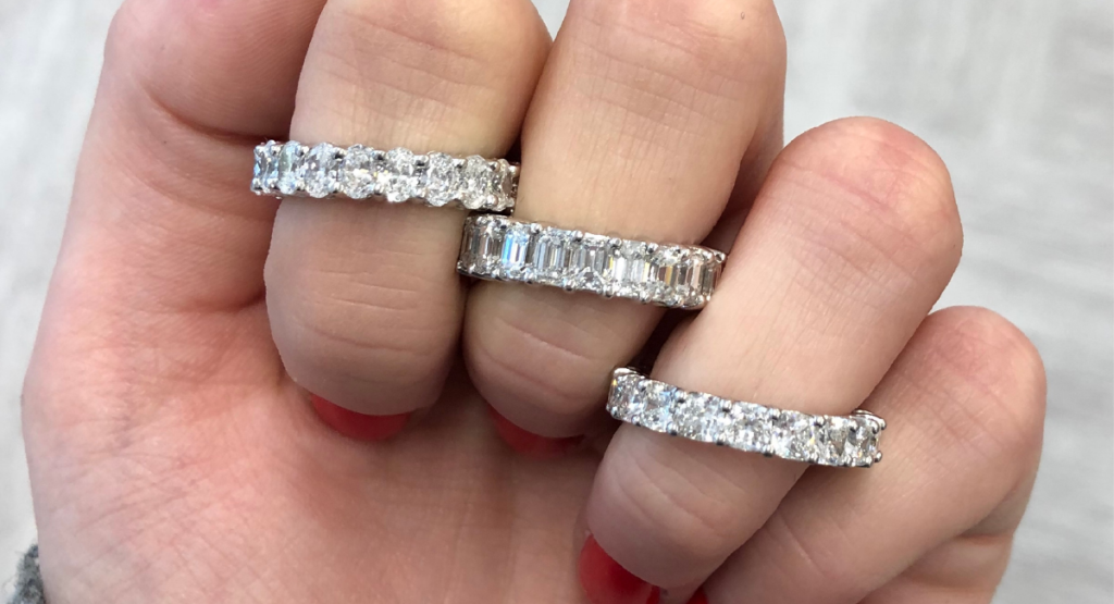 How To Wear An Eternity Ring? Different Ways to Style Eternity Ring